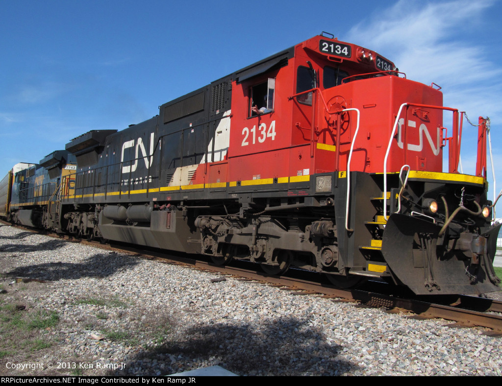 CN 2134